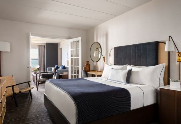 Bi-level Suite - Newport Harbor Island Resort