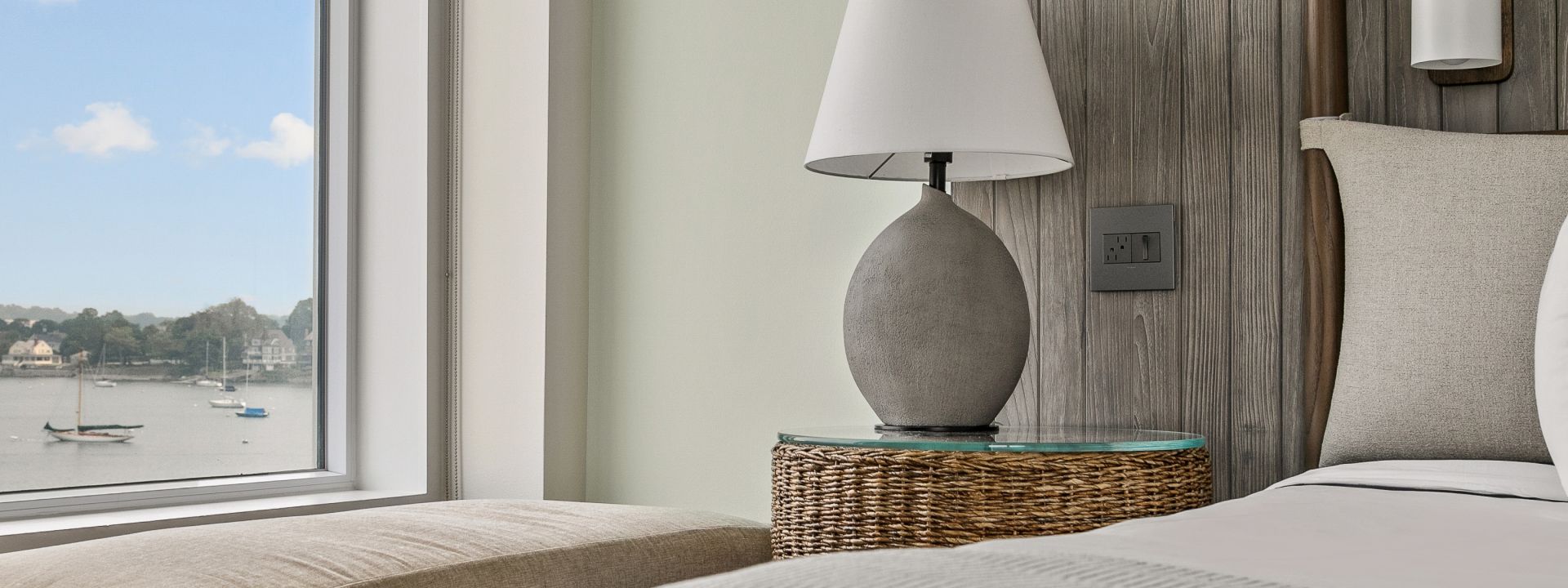 Waterview King - Newport Harbor Island Resort